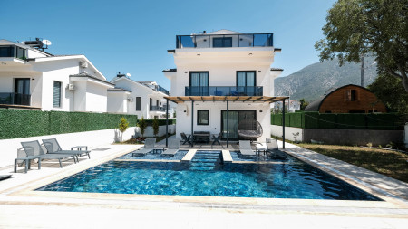 Villa Radika-1, Ölüdeniz Bölgesinde, 3 Odalı, Jakuzili Villa | GoTatil