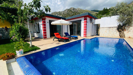 Villa Simena-3, Kalkan Bölgesinde, Tek Odalı, Jakuzili, Balayı Villası ...