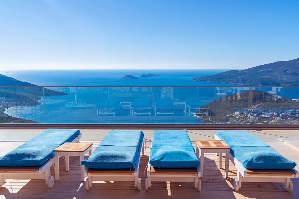 Villa Atina, Üç Yatak Odalı Deniz Manzaralı Villa | Gotatil